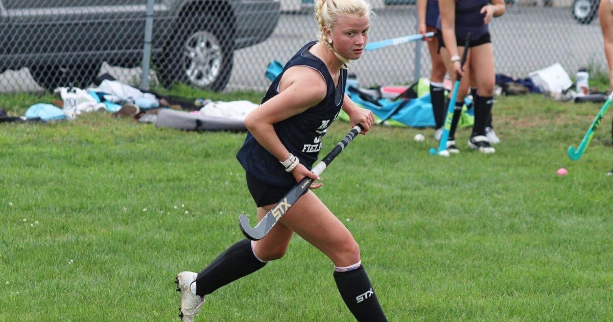 Nantucket Current | Young, Athletic Field Hockey Team Ready To Prove…