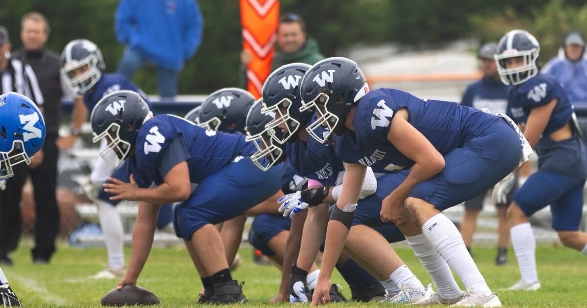 Nantucket Current | Photos: Football Hosts Mashpee In Sunday Matinee