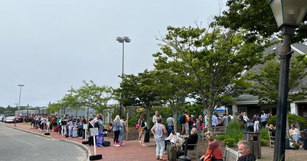 Nantucket Current | Heavy Fog Results In Long Passenger Lines, Flight…