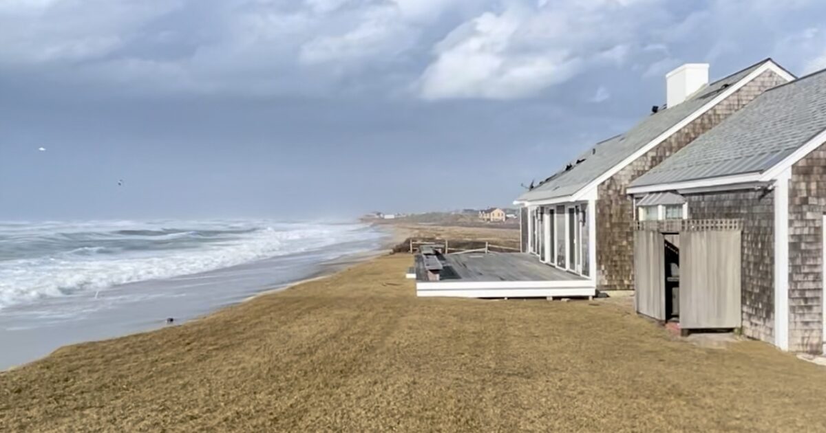 Nantucket Current | "It's A Gamble" Beachfront Nantucket Home…