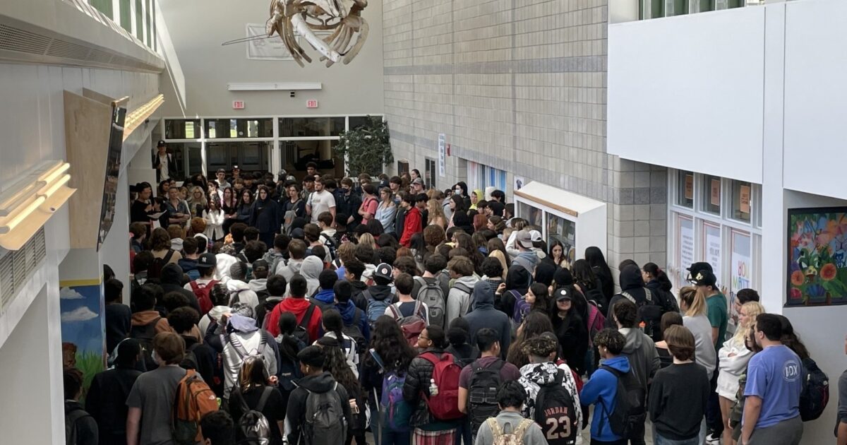 Nantucket Current | After Uvalde Shooting, Nantucket Students Stage…