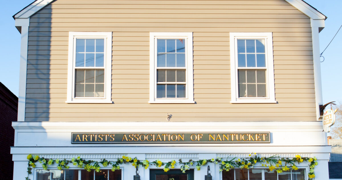 Nantucket Current | Artists Association Selling Washington Street…