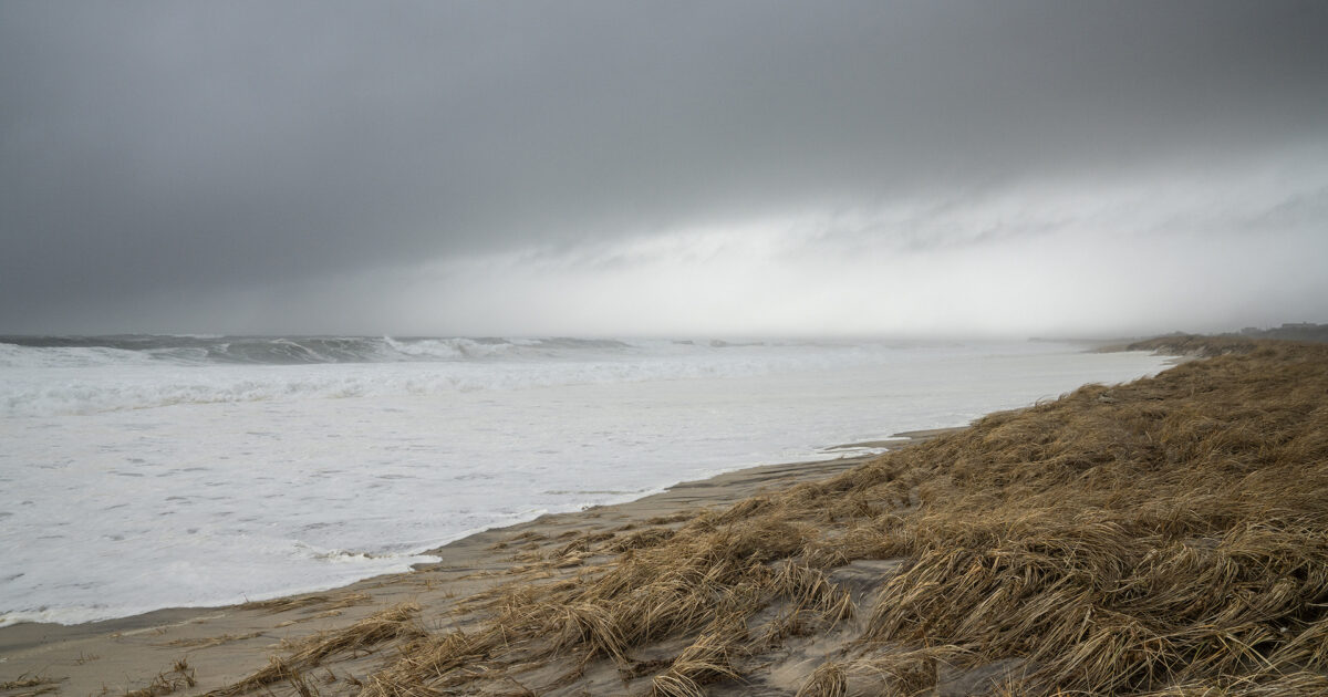Nantucket Current | 38-Foot Waves Recorded South Of Nantucket During…