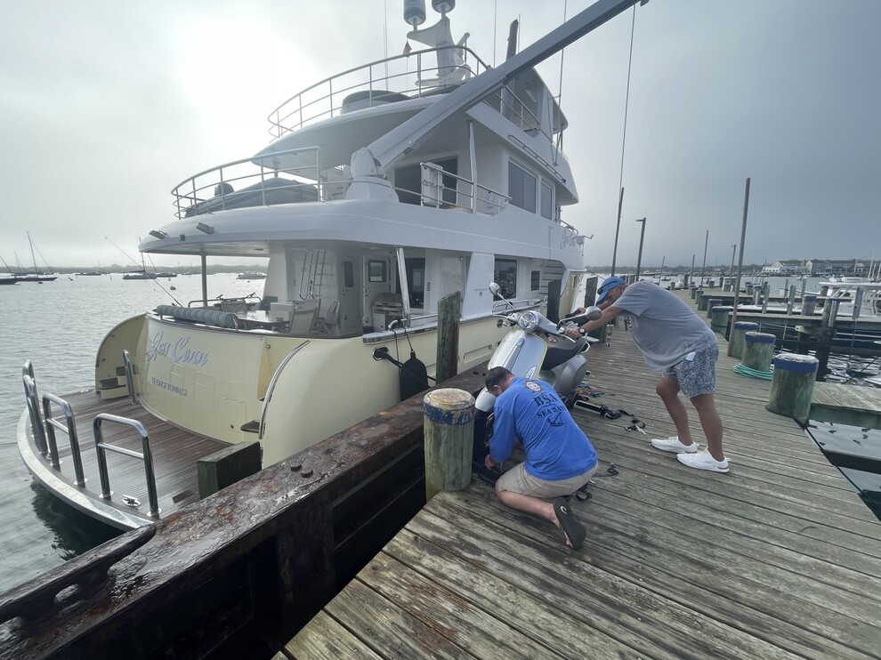 Nantucket Current | Party Yacht Jess Conn Leaves Nantucket Harbor To…