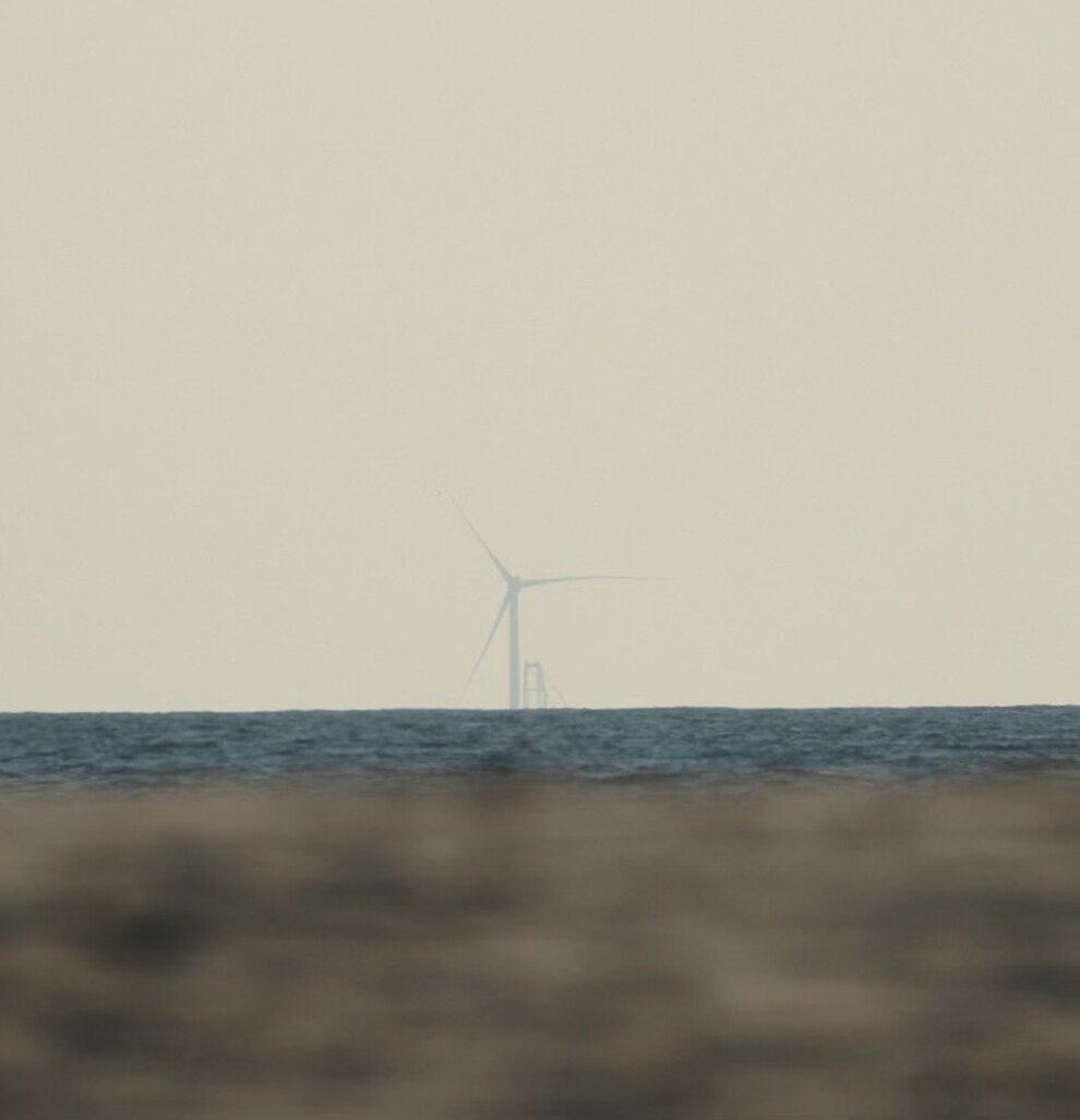Nantucket Current | The First Vineyard Wind Turbine Rises Off…