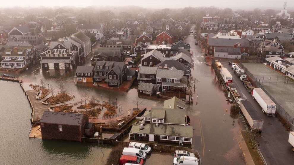 Nantucket Current | PHOTOS: Extensive Downtown Flooding After Another…