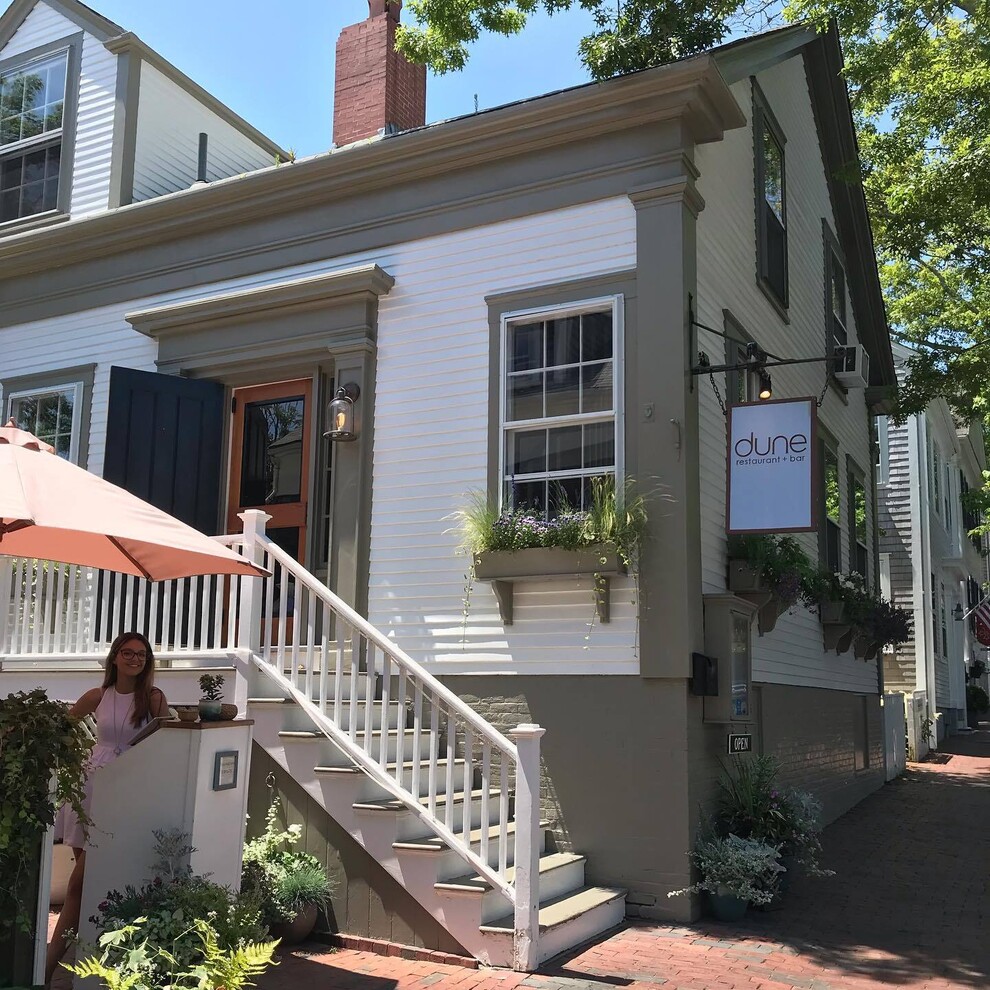 Nantucket Current | New Steakhouse "Billie's On Broad" Receives…