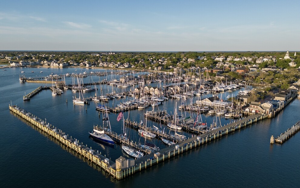Nantucket Current | Photo Gallery: Figawi Race 2023