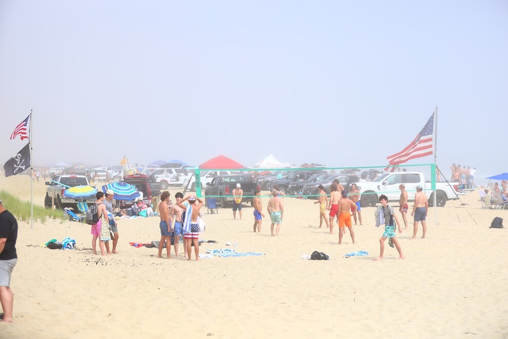 Nantucket Current | Beaches Hit Vehicle Capacity On Busy Fourth Of…